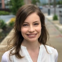 Alexandra Jakubowski, Sr. Product Marketing Manager | StackAdapt